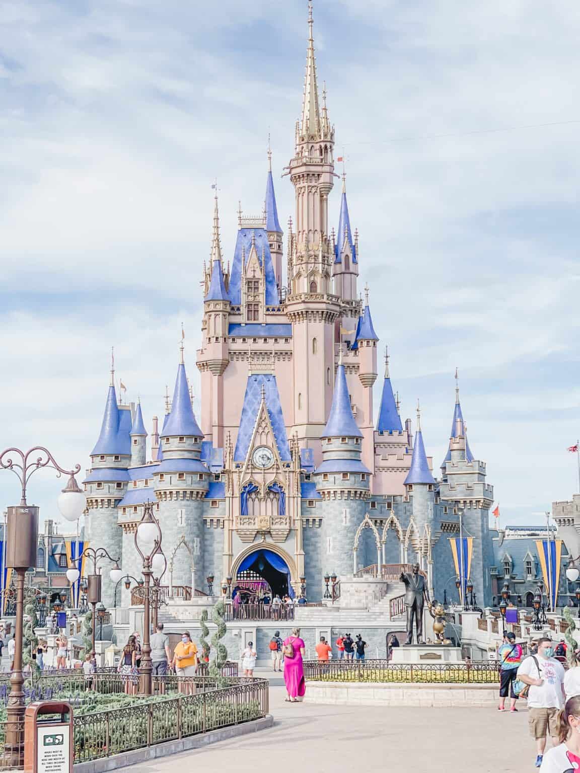 Our Experience Staying Off-Site at Disney World - The Coastal Oak