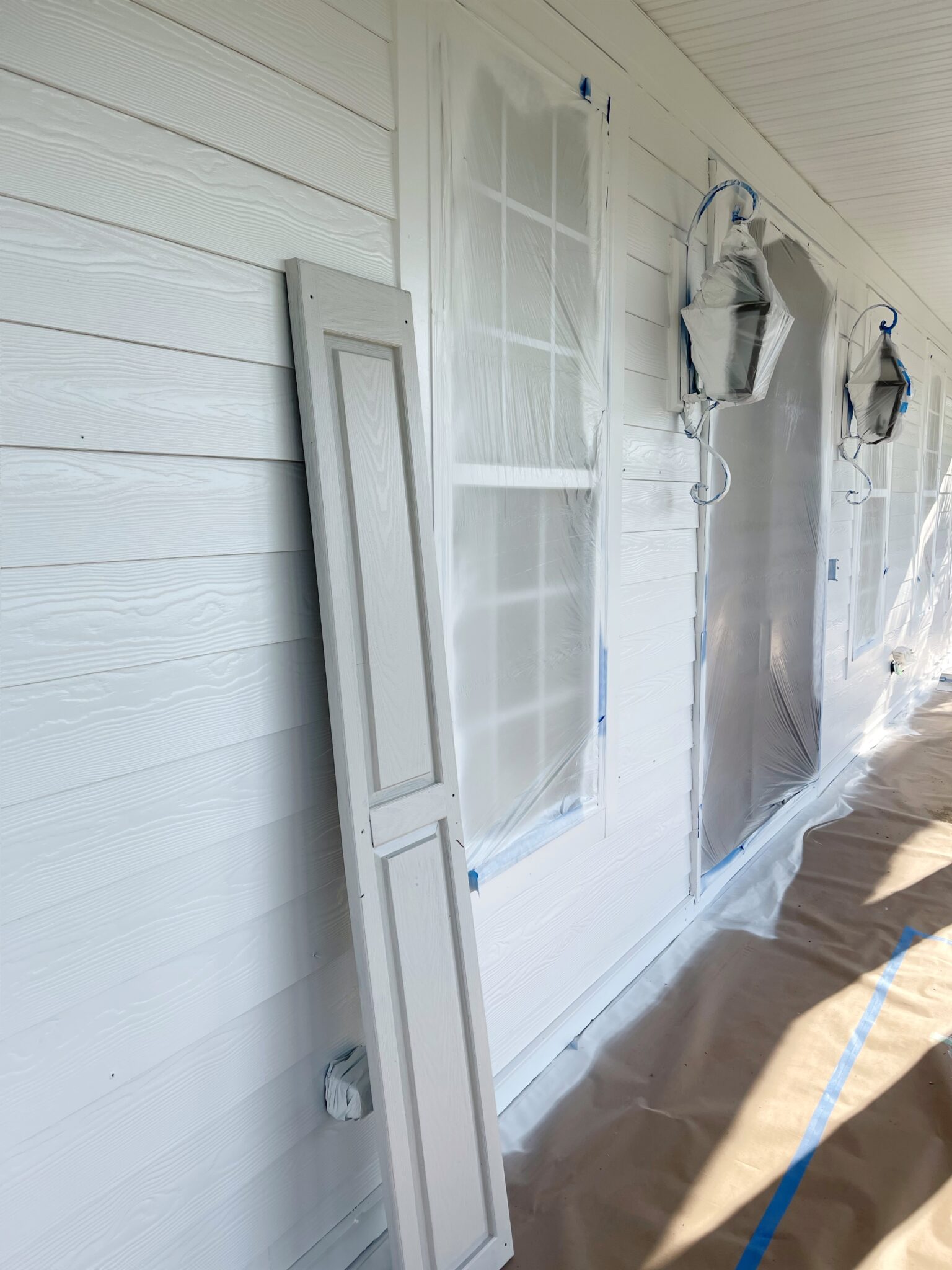 Charleston White (DCR 100) Paint Color | The Coastal Oak