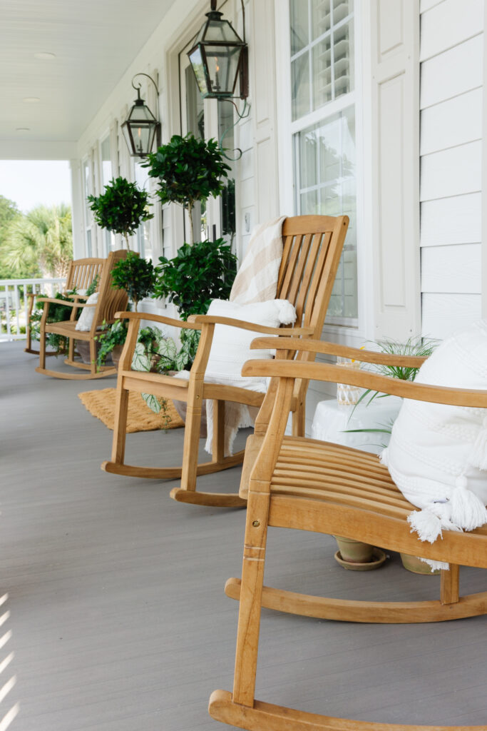 Charleston White (DCR 100) Paint Color | The Coastal Oak